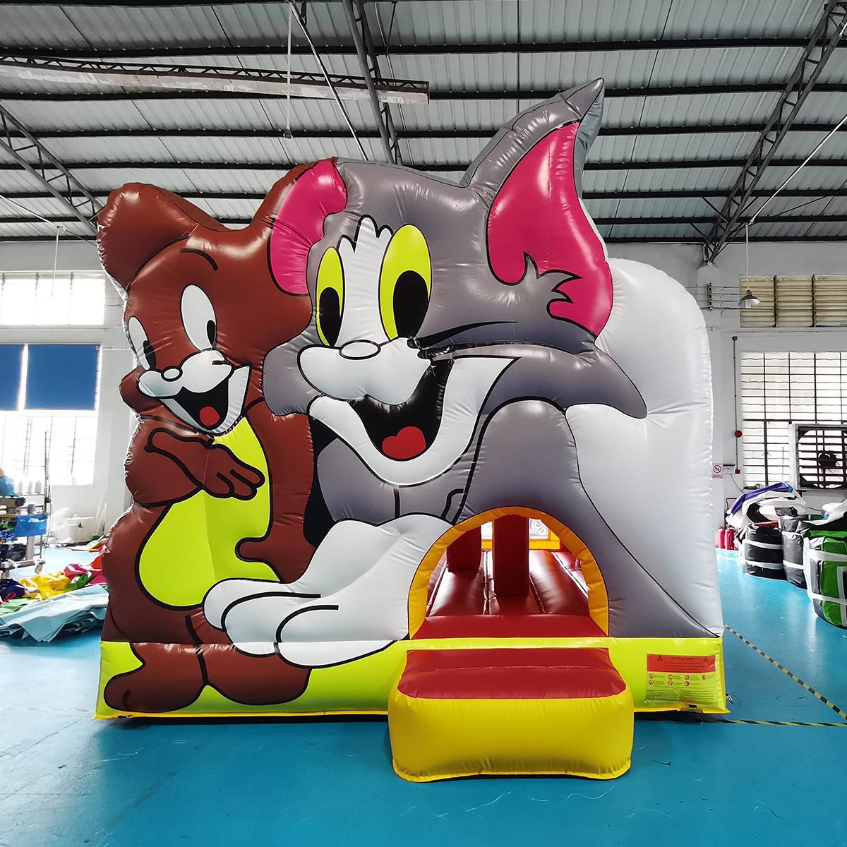 Tom And Jerry Bounce House - InflatableLand